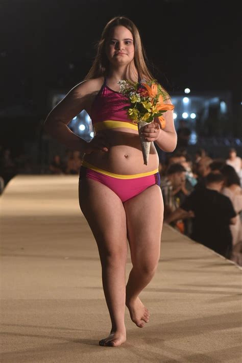 La Diversidad Estuvo Presente En La Pasarela Del Dragao Fashion De
