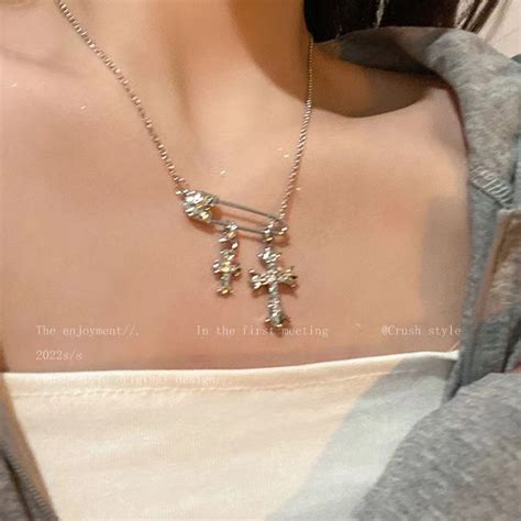 Vòng Cổ Chocker Thánh Giá 2 Lóp Phong Cách Y2k Vc033 Shopee Việt Nam