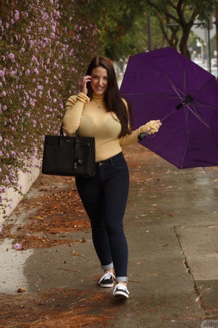 Umbrella Porn Pic Eporner