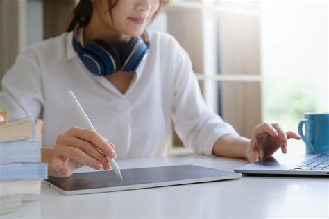 Blogging For Business How To Create Engaging Content For Your Website