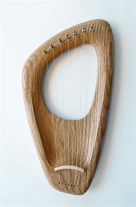 Lyres Archives Nisoria