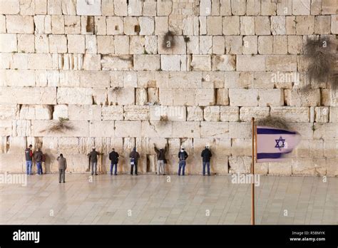 Israel Jerusalem Old City Jewish Quarter Of The Western Wall Plaza