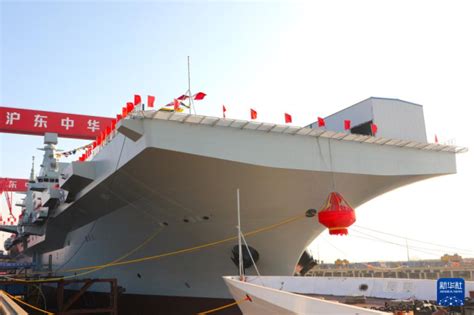 中国海军076两栖攻击舰首舰下水命名图片频道中国青年网