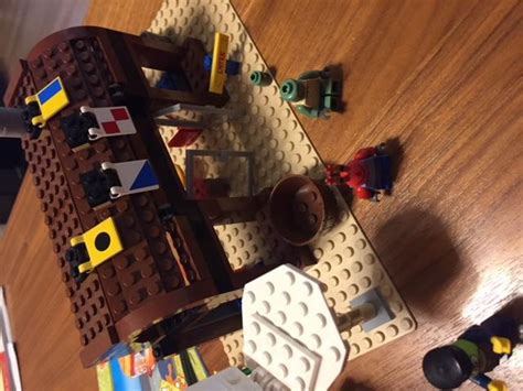 Lego Spongebob Krusty Krab And Bikinibottom Bus In 1190 Wien Für 35 00 € Zum Verkauf Shpock De