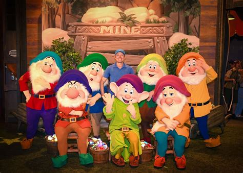 Mickey S Not So Scary Halloween Party Plan Disney Tourist Blog