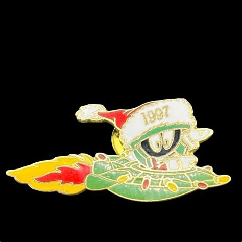 Marvin The Martian 1997 Vintage Christmas Holiday Enamel Pin Warner Brothers
