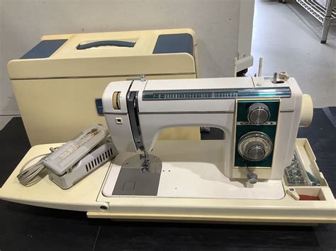 【傷や汚れあり】janome ジャノメ ミシン Model 811 Excel エクセル 簡易動作確認済み 現状品 ハンドクラフト フット