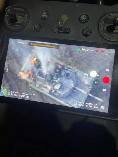 Первый Abrams Потрёпанный журнальчик
