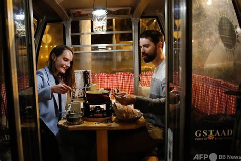 チーズフォンデュは安全か？ スイスで議論 写真6枚 国際ニュース：afpbb News