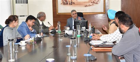 Chief Secretary Vijay Kumar Janjua Assures Punjab Roadways Punbus And