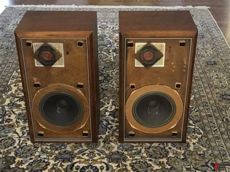 The Original Advent Loudspeaker Lovely Pair In Walnut Sold
