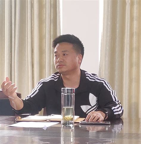 体育学院开展第五届田径运动会裁判员培训 汉江师范学院 体育学院