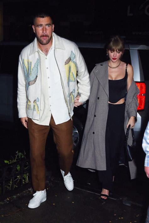 Taylor And Travis Breaking Up What You Need To Know