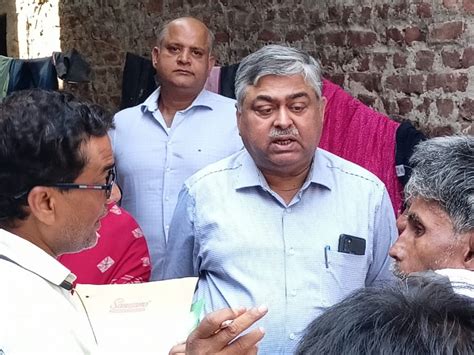 Inspected The Activities Of Special Communicable Disease Control