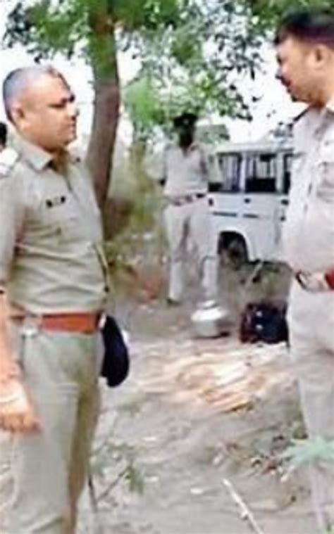 Woman S Disrobed Body Found Near Gujarat S Visnagar Village Ahmedabad News Times Of India