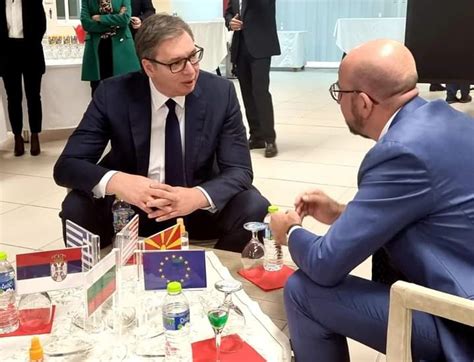 СНС СРБИЈА On Twitter Председник Републике Србије Александар Vucic Avucic разговарао је са