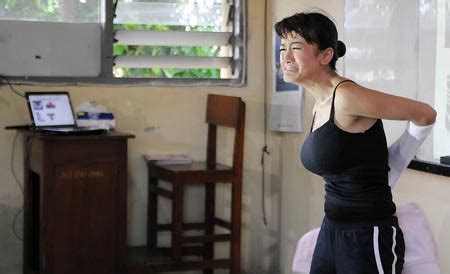 Photo Seksi Julia Perez Ala Guru Olahraga Foto Sexy Artis Indonesia