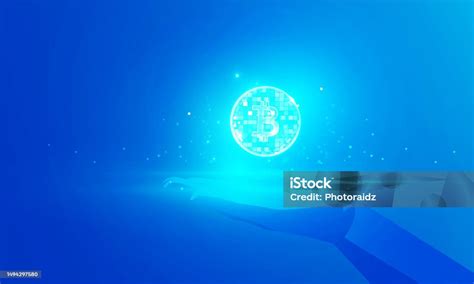 추상 기술 다각형 손은 개인 키 디지털 세계 벡터 디자인의 Bitcoin Hitech 통신 개념을 들고 있습니다 비트코인에 대한