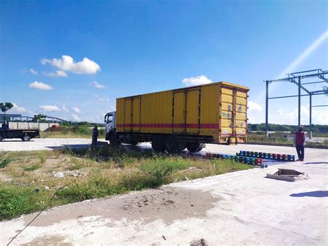 Pemasangan Jembatan Timbang Di Perusahaan Pengolahan Limbah Berbahaya PT Wastec Internasional