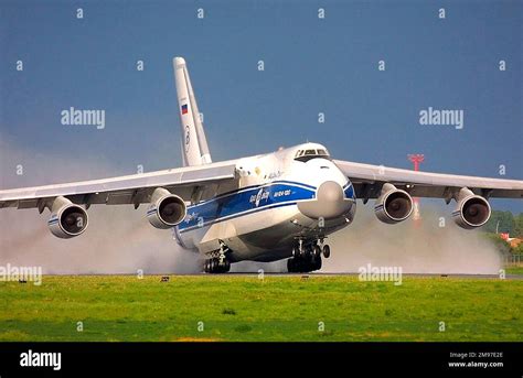 Antonov An 124 100 Ruslan Of Volga Dnepr Landing Pr 280813 Stock