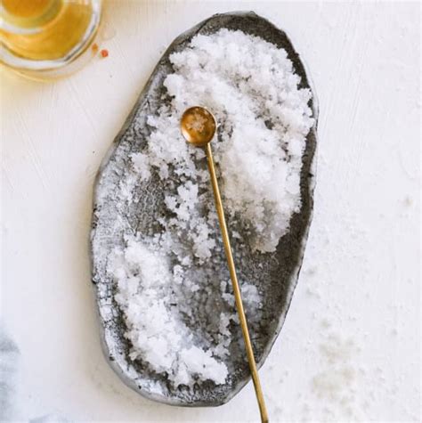 3 Deep Cleansing Diy Scalp Scrubs Hello Glow