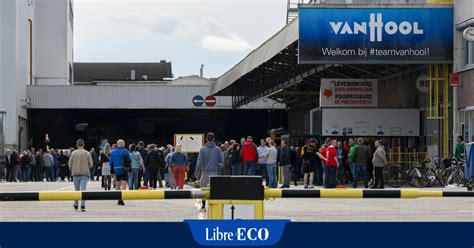 Vdl Maintient Des Emplois Chez Van Hool Mais Moins Que Promis La Libre