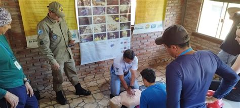 Guias E Colaboradores Da Gruta Do Lago Azul Recebem Treinamento Do