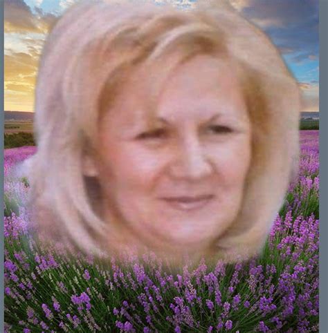 Crvena Jesen Kad Dodje Crvena Jesen I čokot Krvlju Rodi Devojke Neka Raspletu Kurjuka Debeli