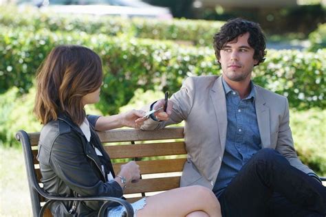 Pretty Little Liars Final Season Premiere Pictures Popsugar Entertainment