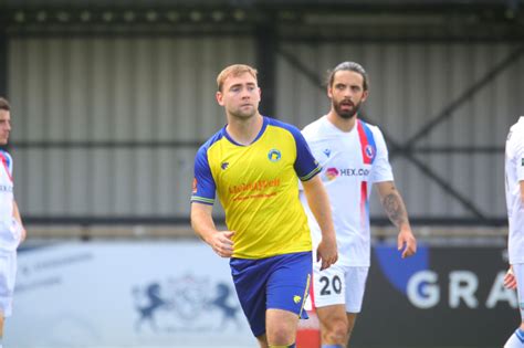 Connor Hall Moves To Farnborough On Loan Solihull Moors Fc