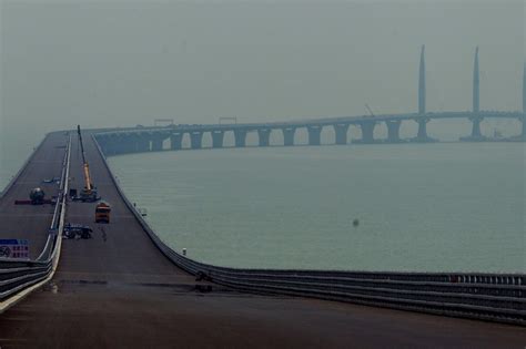 中国超级工程创现代七大奇迹大桥横跨伶仃洋让港珠澳不再叹零丁