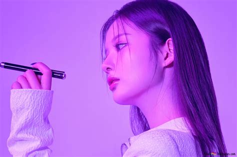 설륜 From Nmixx Kpop Band Love Me Like This Mv Shoot Expergo Album