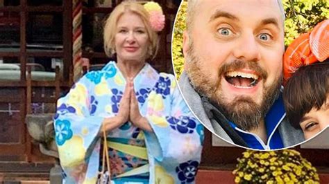 Syn Majki Jeżowskiej oświadczył się ślicznej stylistce w Japonii Mamy