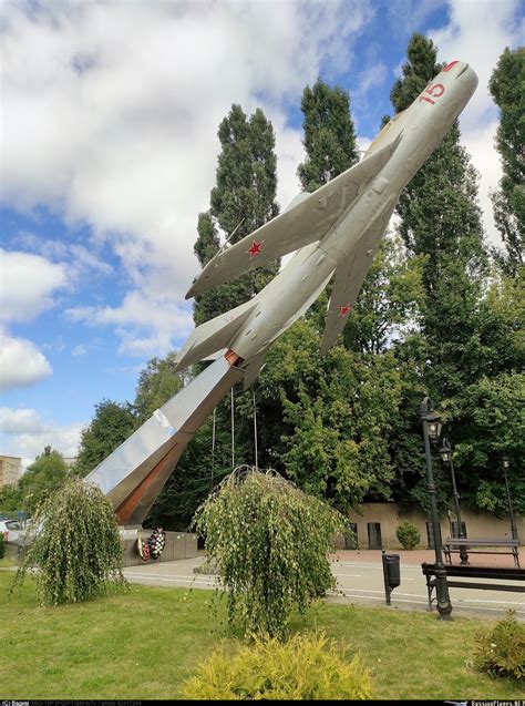 Фотография самолёта · Микоян-Гуревич · МиГ-19П (ПГ/ПТ/СМ-6/7) · 15 ...