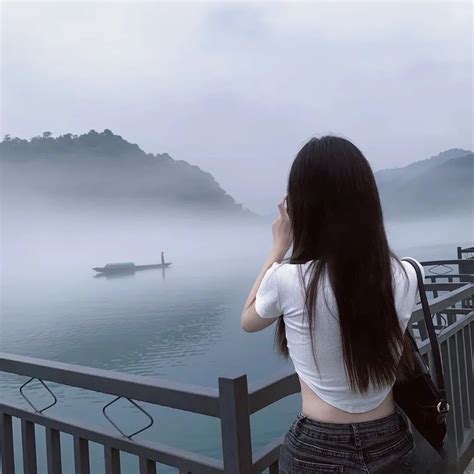 Gái xinh chụp ảnh ngoại cảnh đẹp mê mẩn mọi ánh nhìn