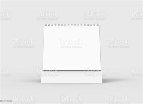부드러운 회색 배경에 고립 된 데스크톱 나선형 바인딩 달력입니다 3d 설명입니다 공란에 대한 스톡 사진 및 기타 이미지 공란