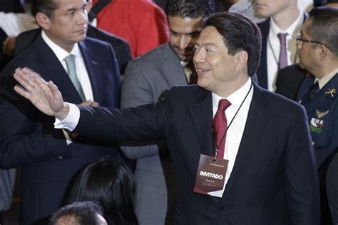 Elección de consejeros del INE se mantiene Mario Delgado e consulta