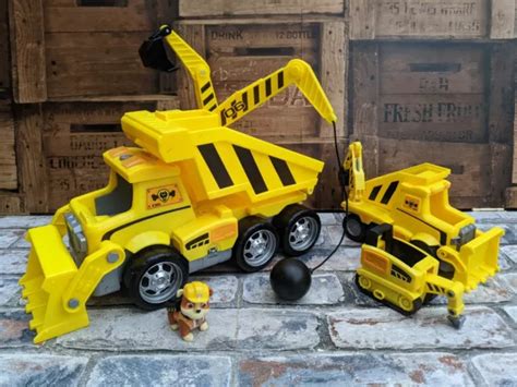 Paw Patrol Rubble Ultimate Rescue Construction Truck With Figure Mini