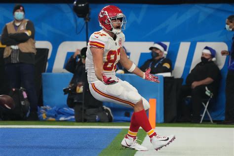 Travis Kelce Player Prop Bets For The Nfl Playoffs Kansas City Vs