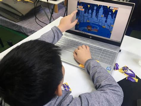 คอร์ส Startup Logic Lab สอนเขียนโปรแกรม เกม และหุ่นยนต์