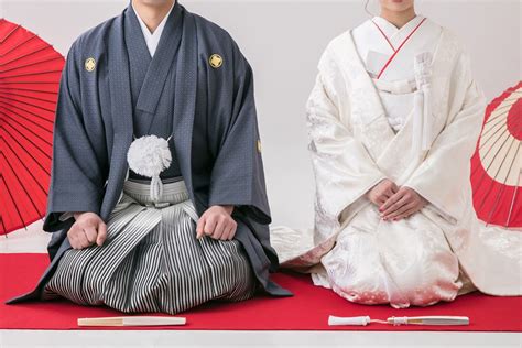 文仁親王妃紀子さまの若い頃はどんなだった？秋篠宮さまとのなれそめ・学歴についても解説｜ポイントデビューデジタル（point De Vue