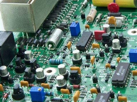 Thiết Bị điện Tử Là Gì Các Thiết Bị điện Tử Cần Thiết Trong Gia đình