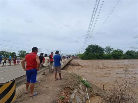 Lambayeque Túcume se inunda tras horas de lluvias intensas Fenómeno El Niño