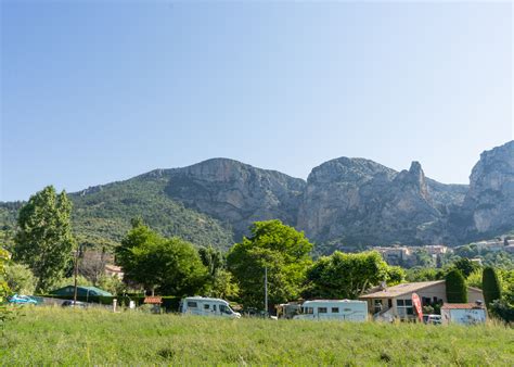 Moustiers Sainte Marie 무스티에 생트 마리 별이 빛나는 마을 오봉파리 Easy To Be Parisian