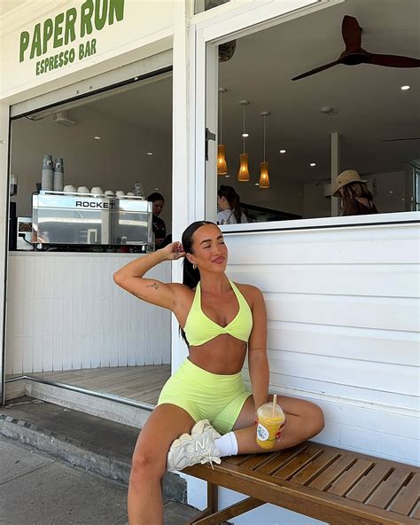 White Fox Active For A Girl On The Go 👟🩶 Shop The Thriving Long