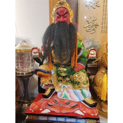 【修緣佛像文物館】1尺3關公 關聖帝君 神像 佛像 神明 佛具 神桌 佛桌 神明櫥 佛櫥 江西小葉樟雕刻 蝦皮購物