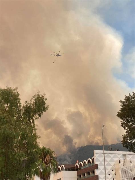 Вогонь у Туреччині підбирається до готелів з українцями Усі деталі Bbc News Україна