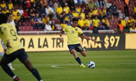 En España Comparan El Juego De Kendry Con El De Lionel Messi
