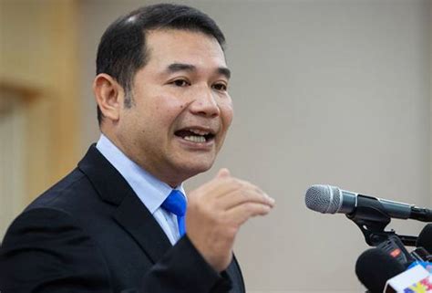 Kadar Inflasi Malaysia Kekal Sederhana Pada 2023 Rafizi Astro Awani