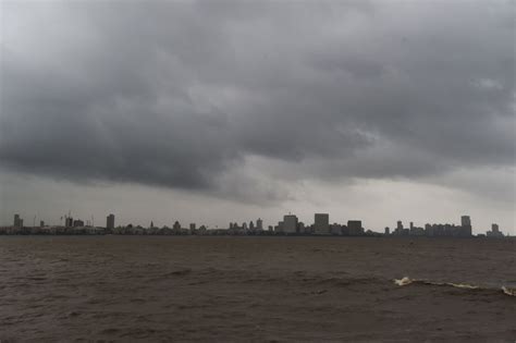 Dust Storms Roll Through India As Cyclone Approaches